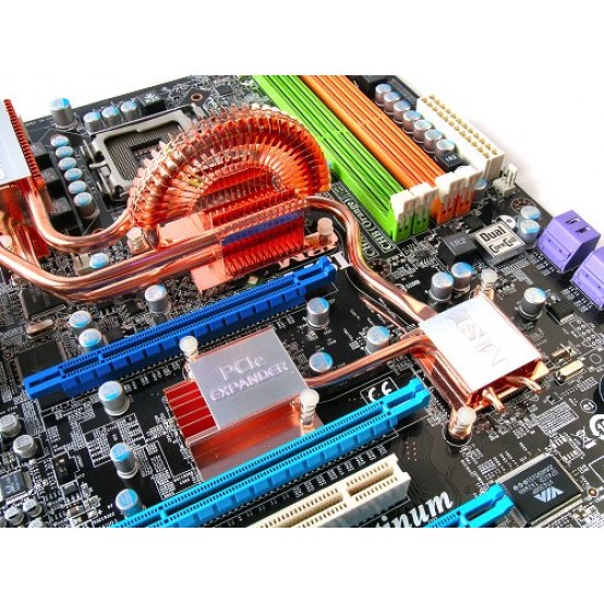 Placa de baza MSI P7N SLI PLATINUM, LGA 775, 4*DDR2, 3*PCIE, 2*PCI, IDE ...